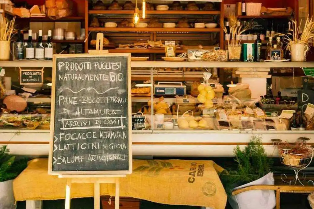 A Guide to Food Markets in Rome, Italy: Where To Go and What To Buy ...